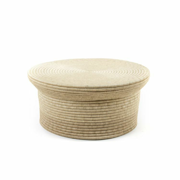 ames – modern design, hand-made in Colombia with love